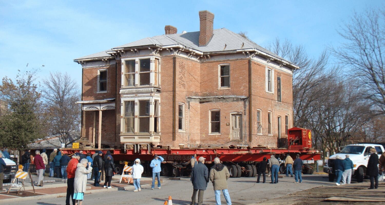 Your "Moving Into a New House" Checklist to Feel Right at Home