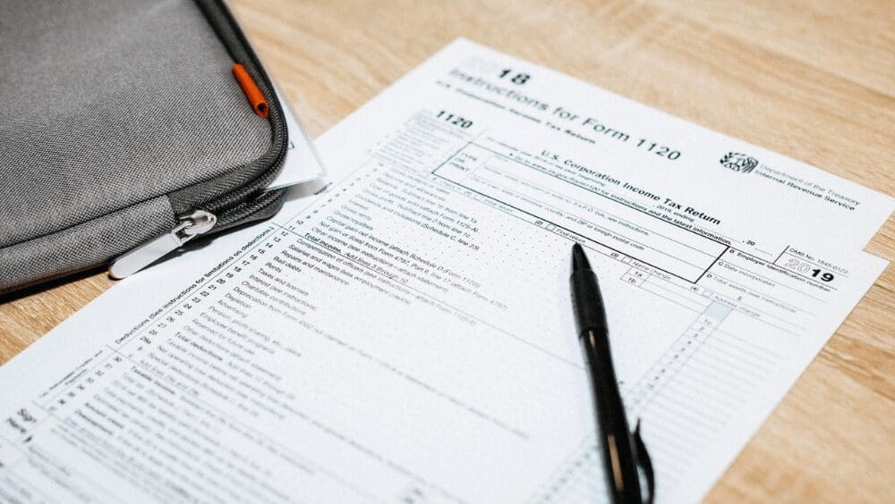 What is a 72-Hour Kick Out Clause And How Does It Work?