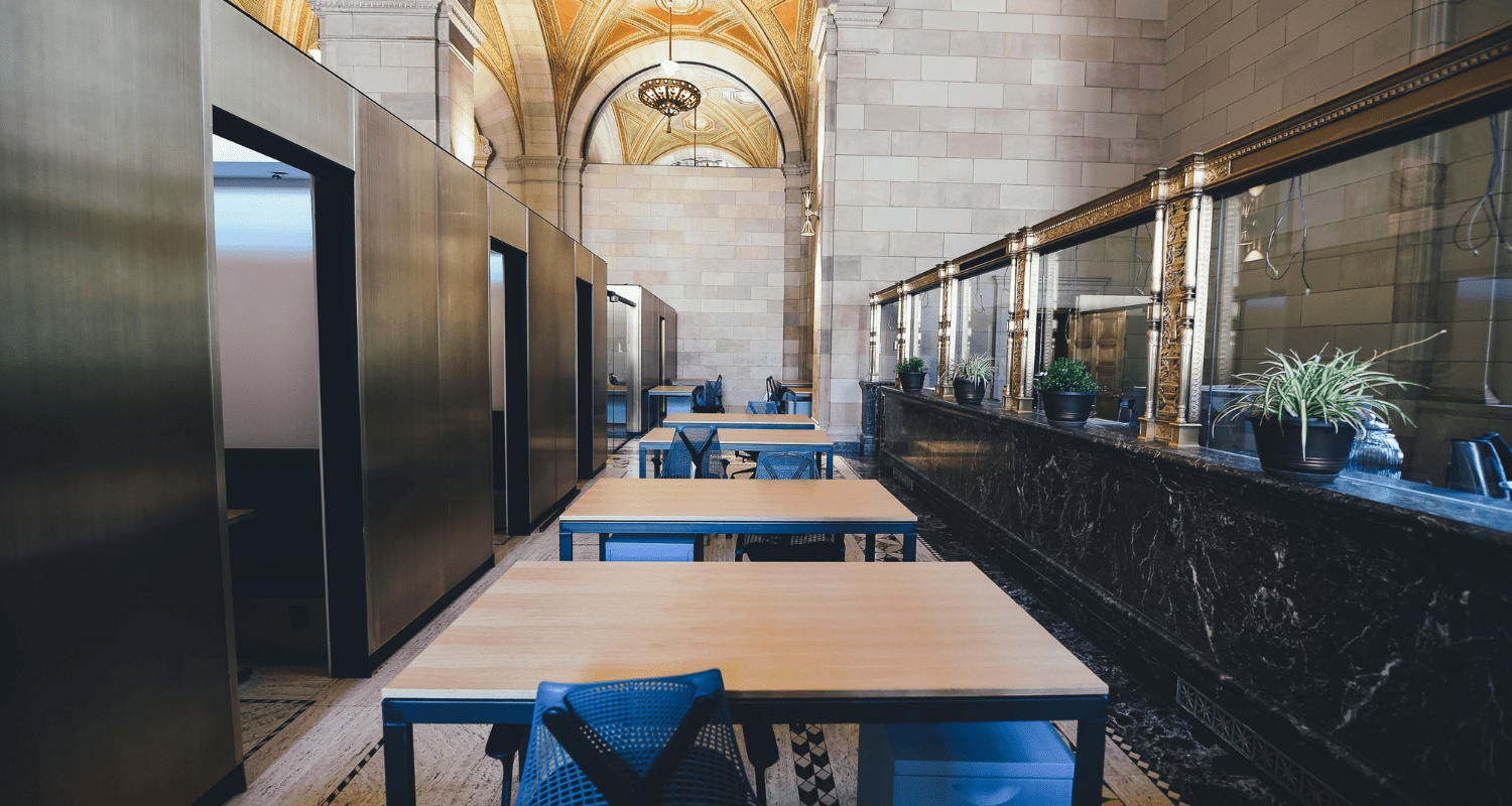 13 Closing Day Tips for the Totally Overwhelmed Homebuyer