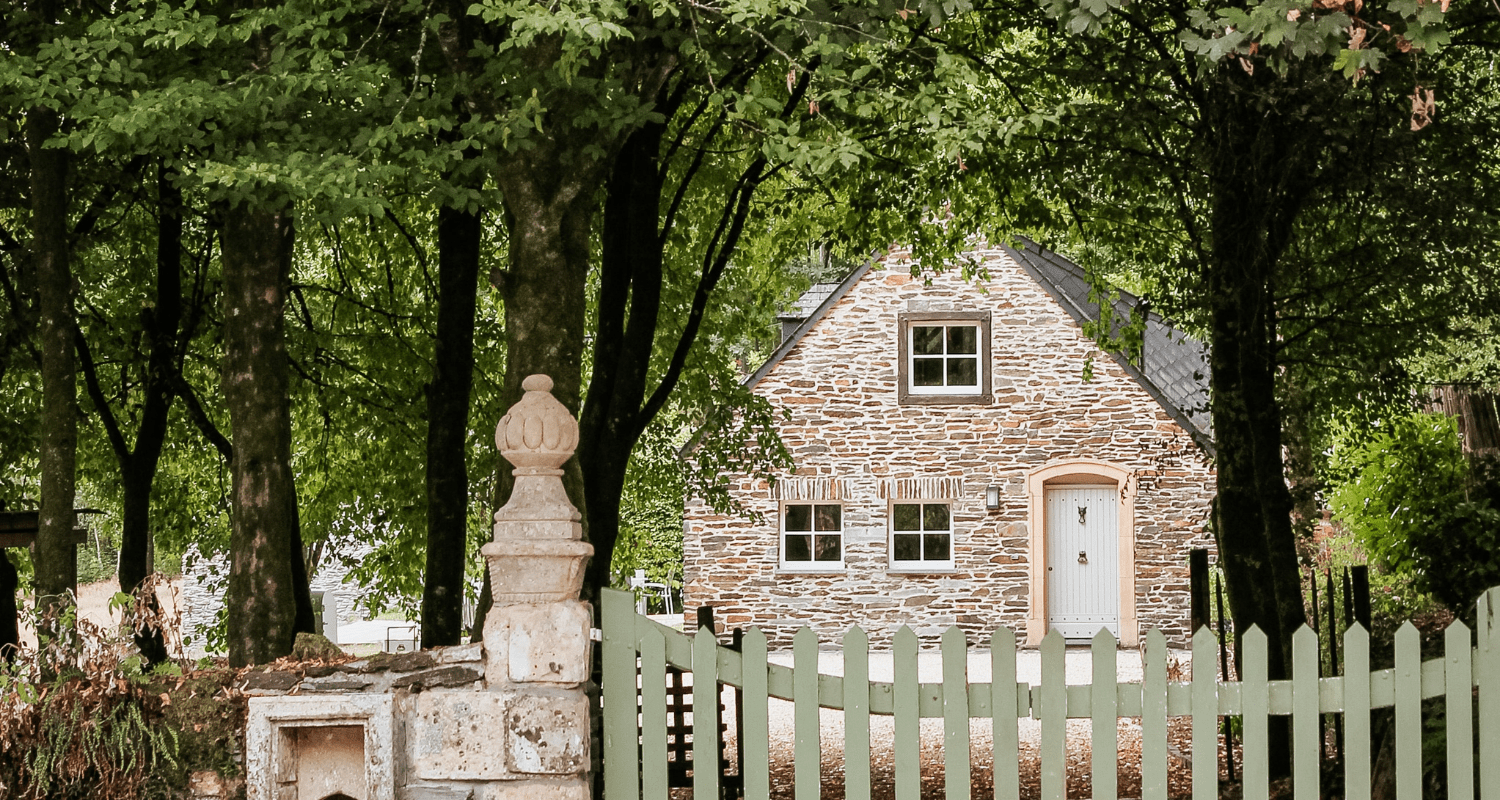 Handing Your House Back to the Bank: Better Than Foreclosure?