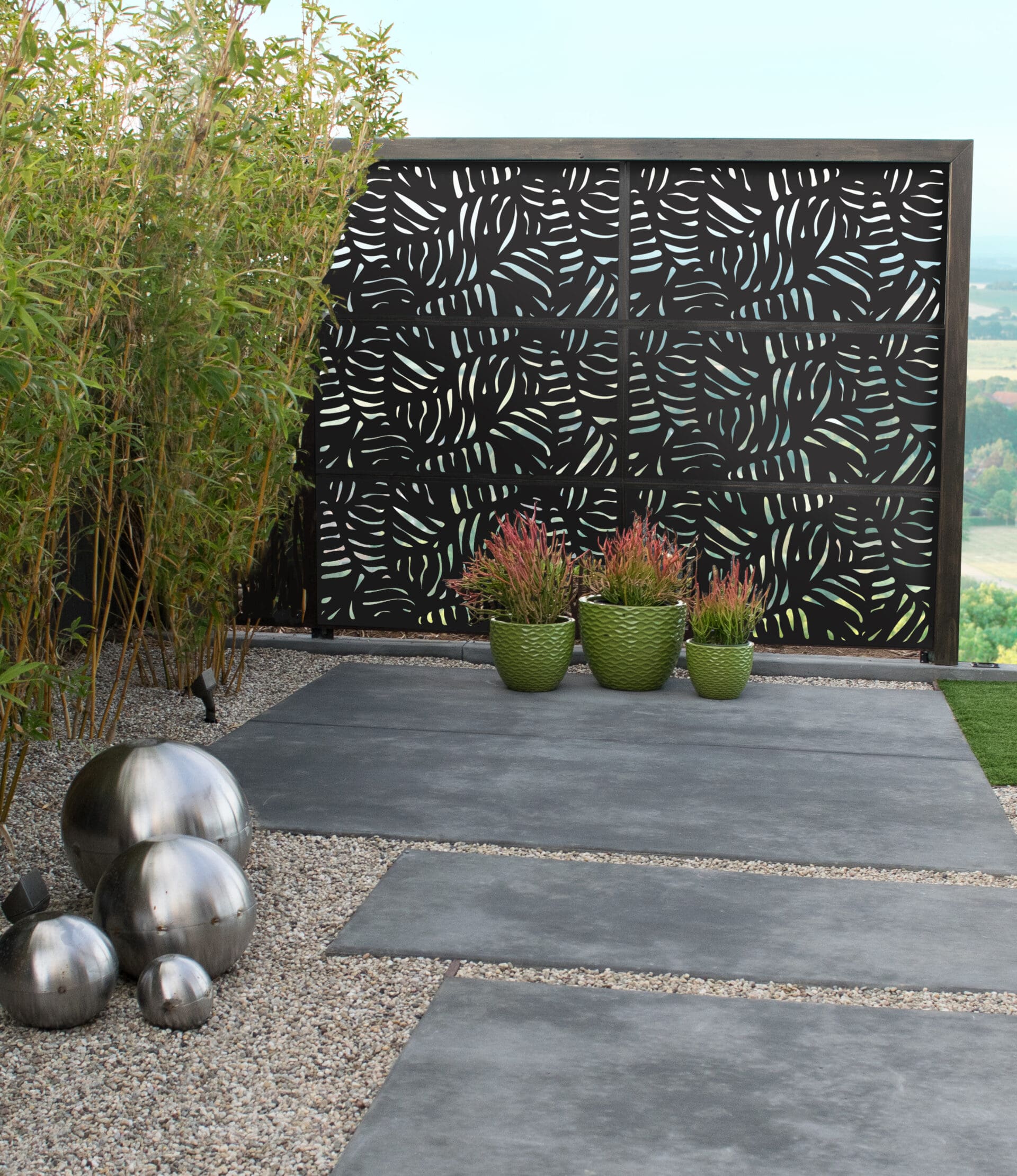 6 Best Trash Can Fences You Can Buy Online — Prices Included