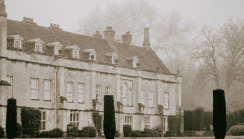 What Is Georgian Architecture: Pros and Cons of this Colonial Style