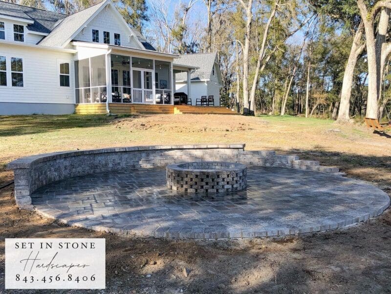 7 Stunning Ways to Use Decorative Bricks For Landscaping