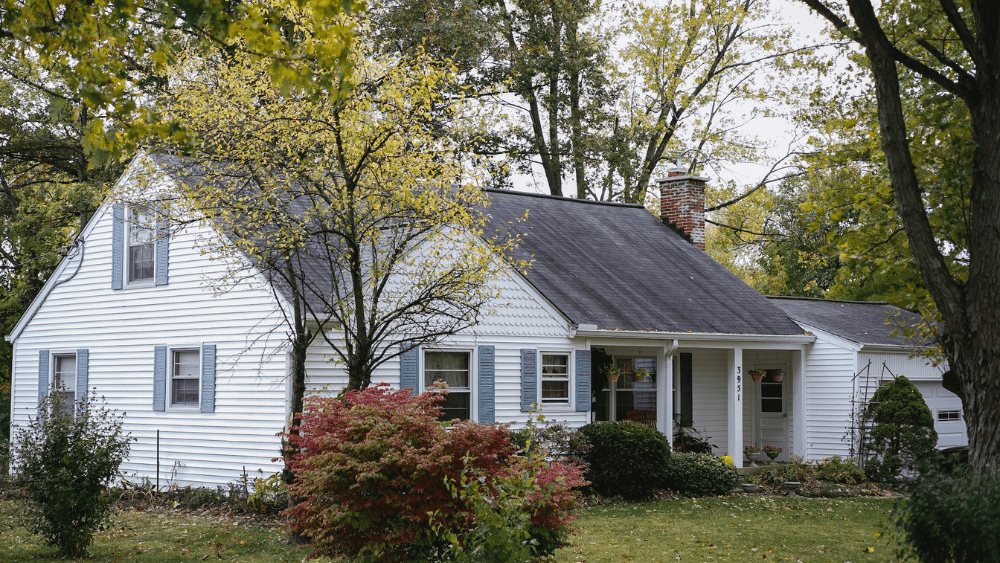 What Is an Alienation Clause in a Mortgage Agreement?